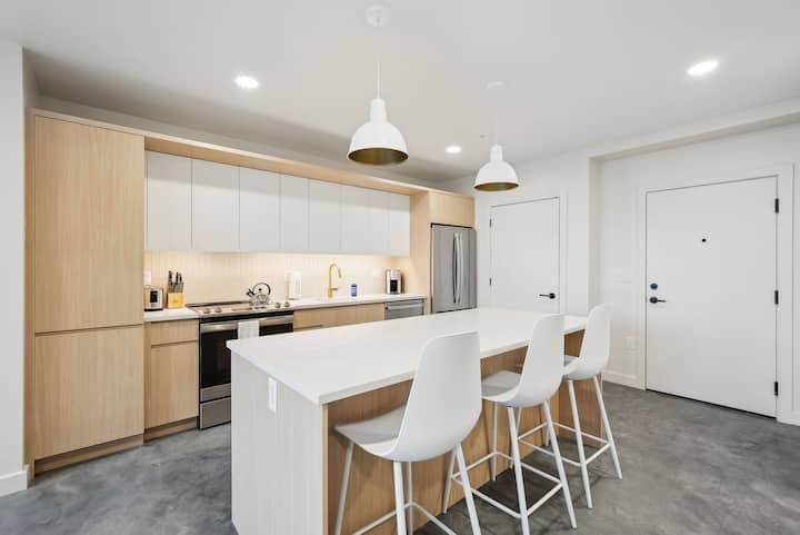 One Bedroom - Salt Lake City, UT