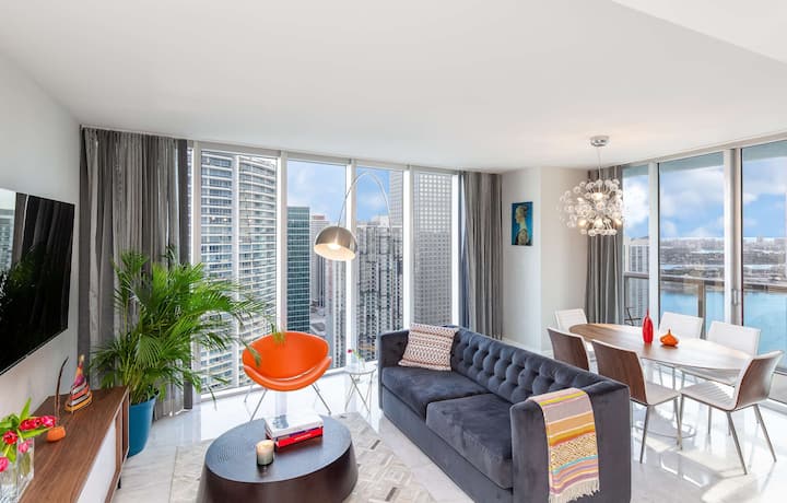 Chic Brickell Suite | Walk To City Center - Miami, FL