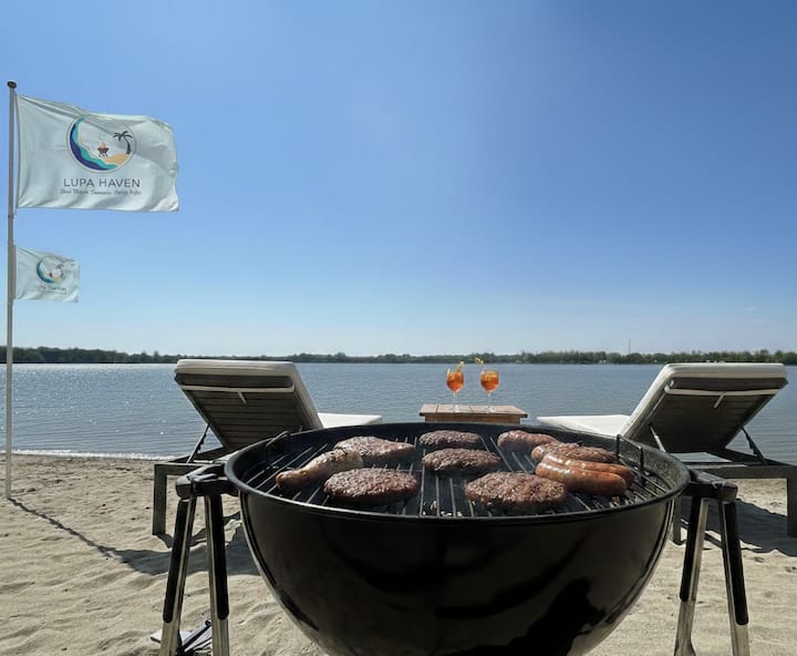 Lupa Haven 2 - The Ultimate Beach Experience - Szentendre