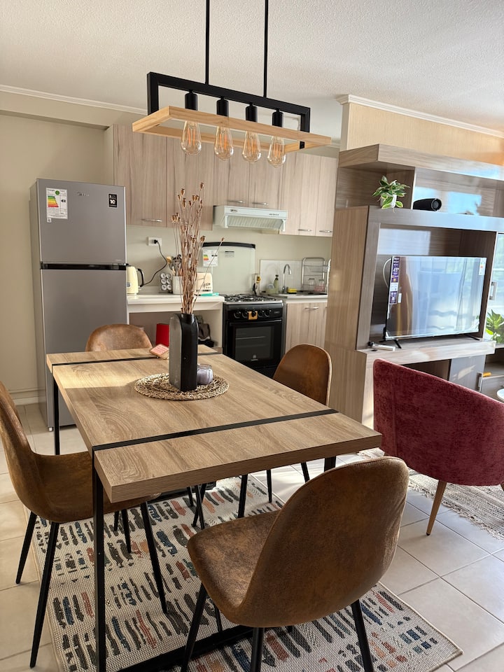 Departamento Moderno Frente Al Aeródromo La Paloma - Puerto Montt