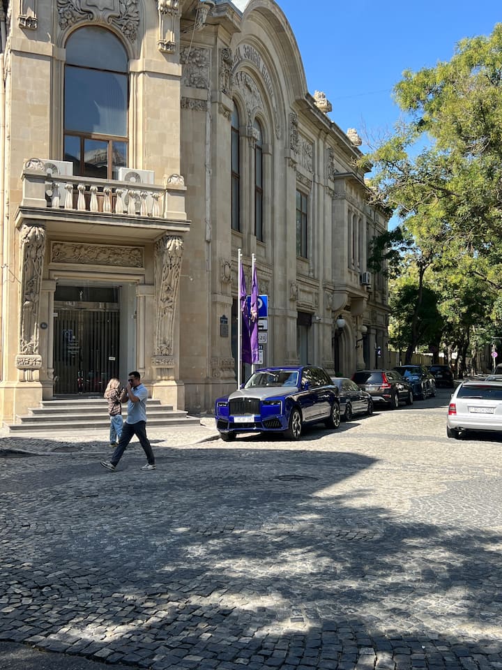 Best Location In Baku  Nizami Street - Azerbaijan