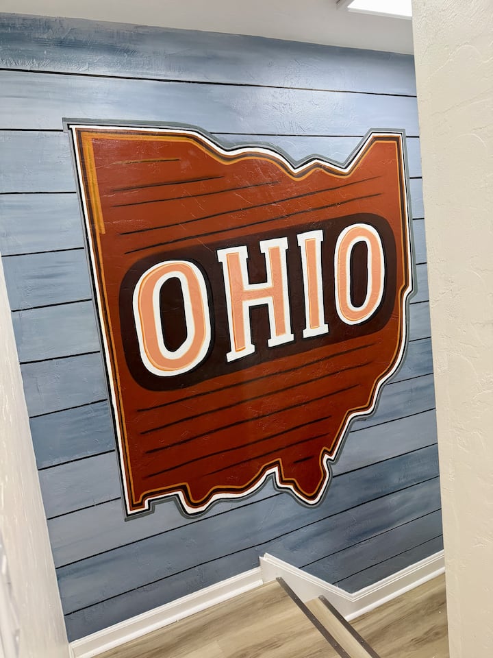 Casa Selah 2/ 1o Min From Airport/ Self Check-in - Berea, OH