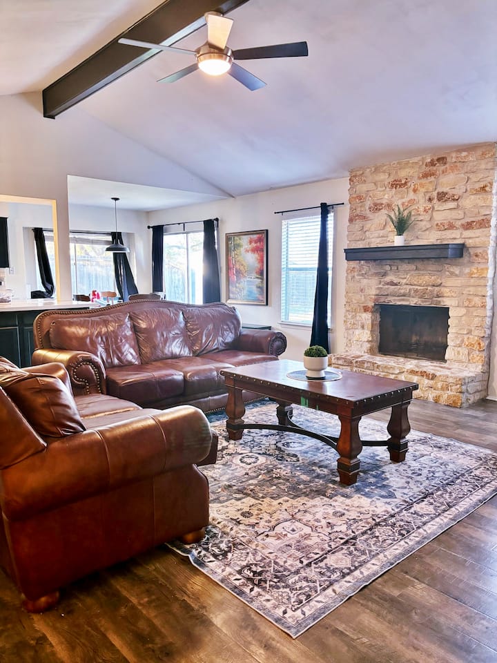 3br Home + Office | 30+ Day Stays | Near Austin - Leander, TX