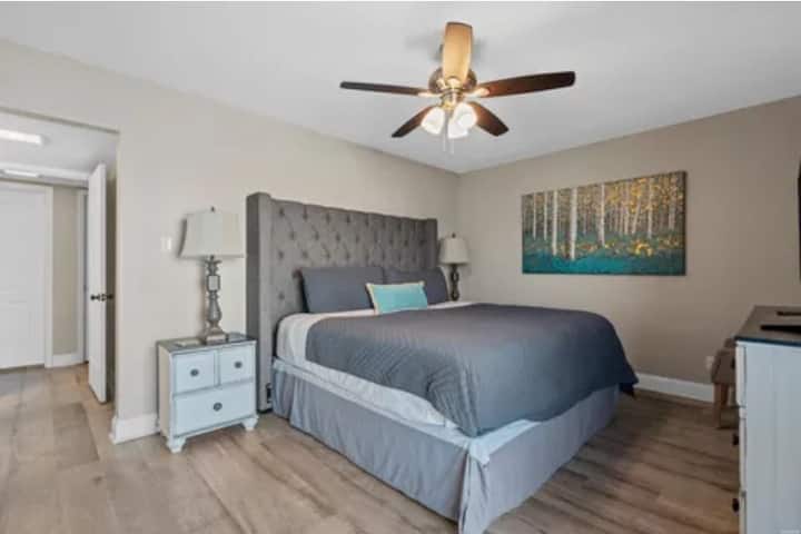 Charming Condo At The Landing - Lake Hamilton, AR