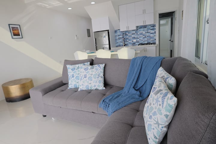 Coastal Luxe Ocean Suites At The West Signature - Negril