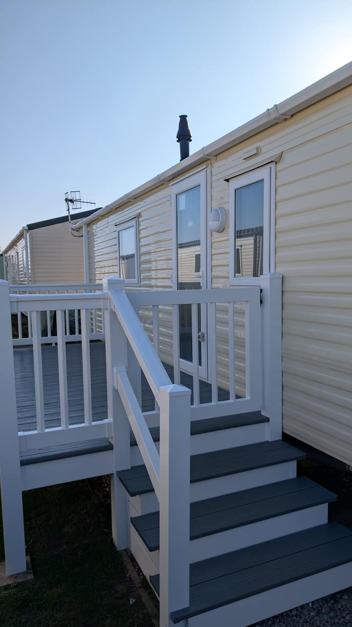 Phoenix - Hayling Island