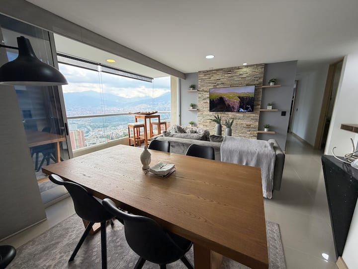 Elegant Apt 3br Near Provenza, Pool/view/secure/ac - Medellin, Antioquia, Colombia