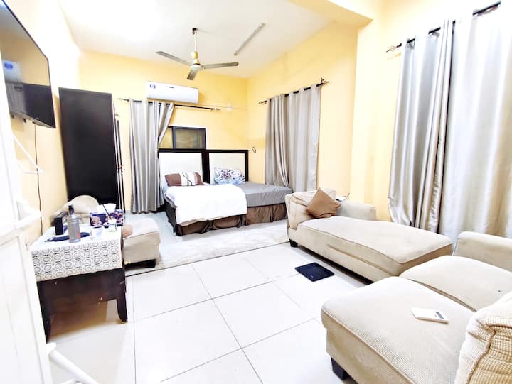 Fully Furnished Studio In Rawda Area 3 - Ajman