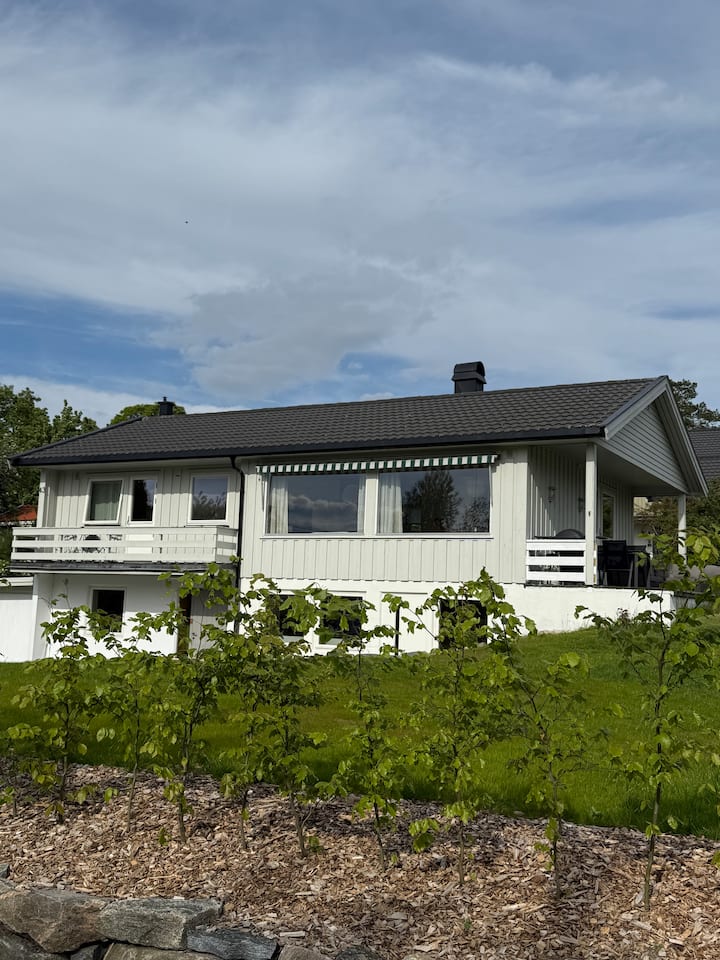 Stilig Hus Med Alt Du Trenger I Hjerte Av Son - Moss