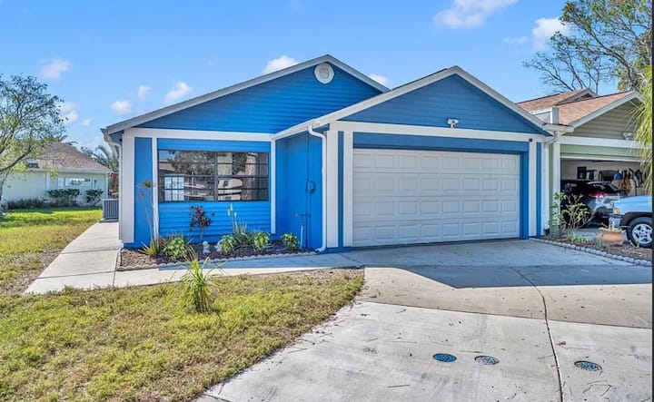 Boater’s Paradise: Waterfront Home With Gulf Acces - New Port Richey