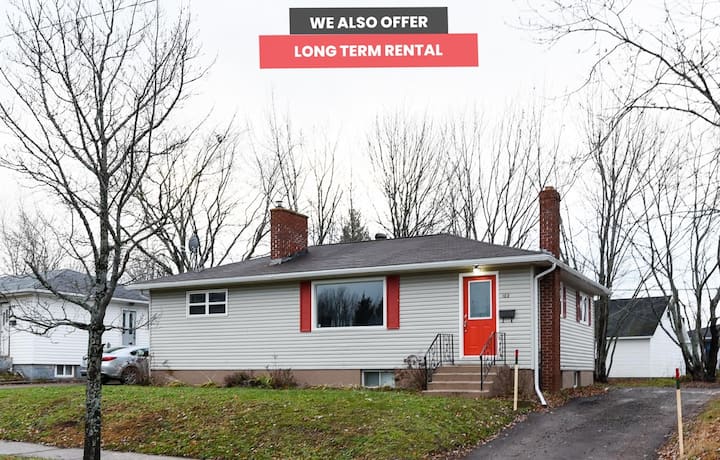C1 Main - Stylish And Spacious 3 Bedroom Near Nbcc - Moncton