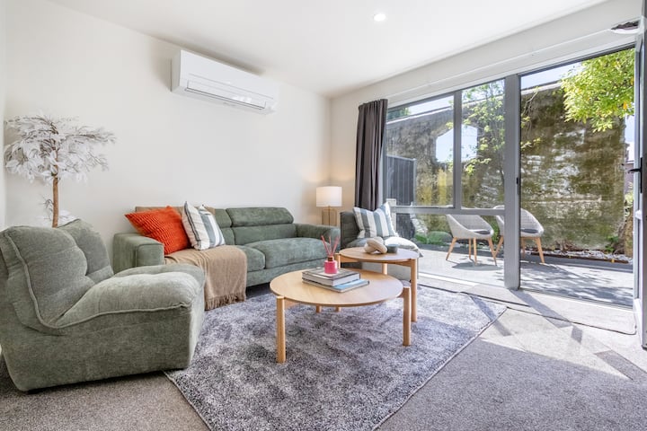 Sleeps 11 - 6br Group Stay Near Cbd + Parking - New Zealand