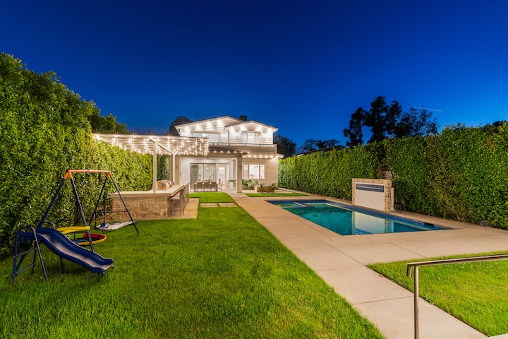 Villa Verano By Villoura - Los Angeles, CA