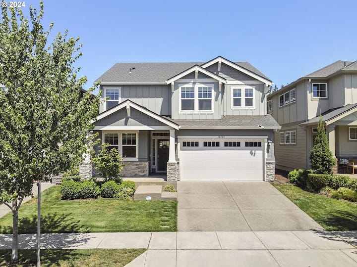 [Py4] Temp Home, Fully Furnished, Modern, Spacious - Wilsonville, OR