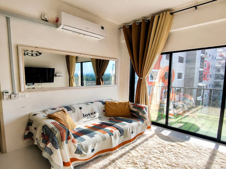 The Nh Staycation Seri Iskandar | 2br W/ Balcony | - Seri Iskandar