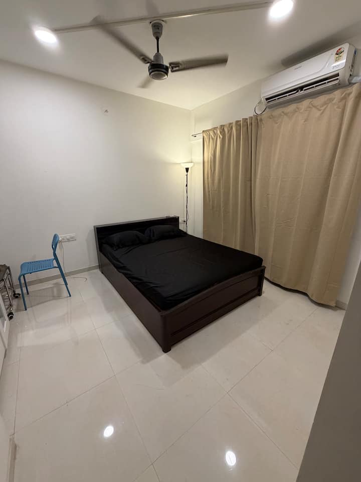 The Comfort Cartel – Snacks, Sips & Stay - Thane