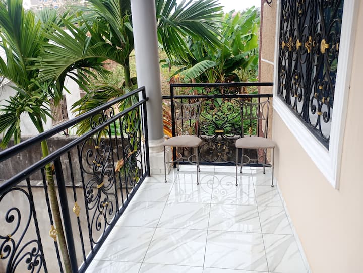 African Dream
 Appartement Meublé  Douala - Douala