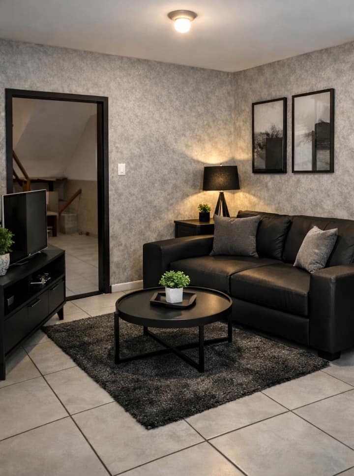 Apartamento Inteiro Na Av. Principal Do Canaã - Ipatinga