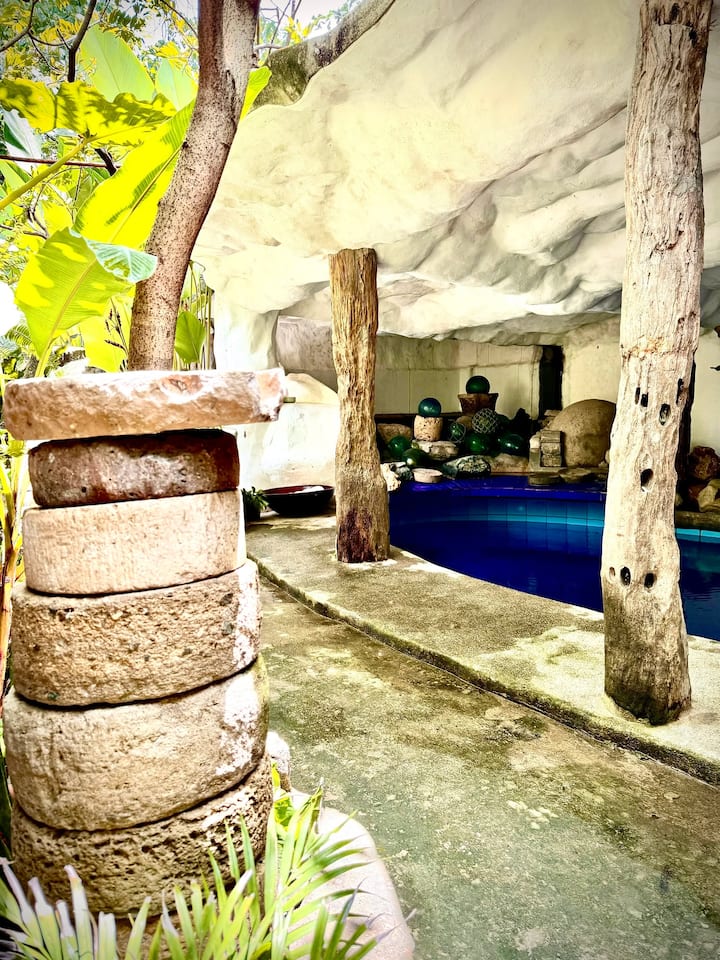 Cueva – Agila Room - Iloilo City
