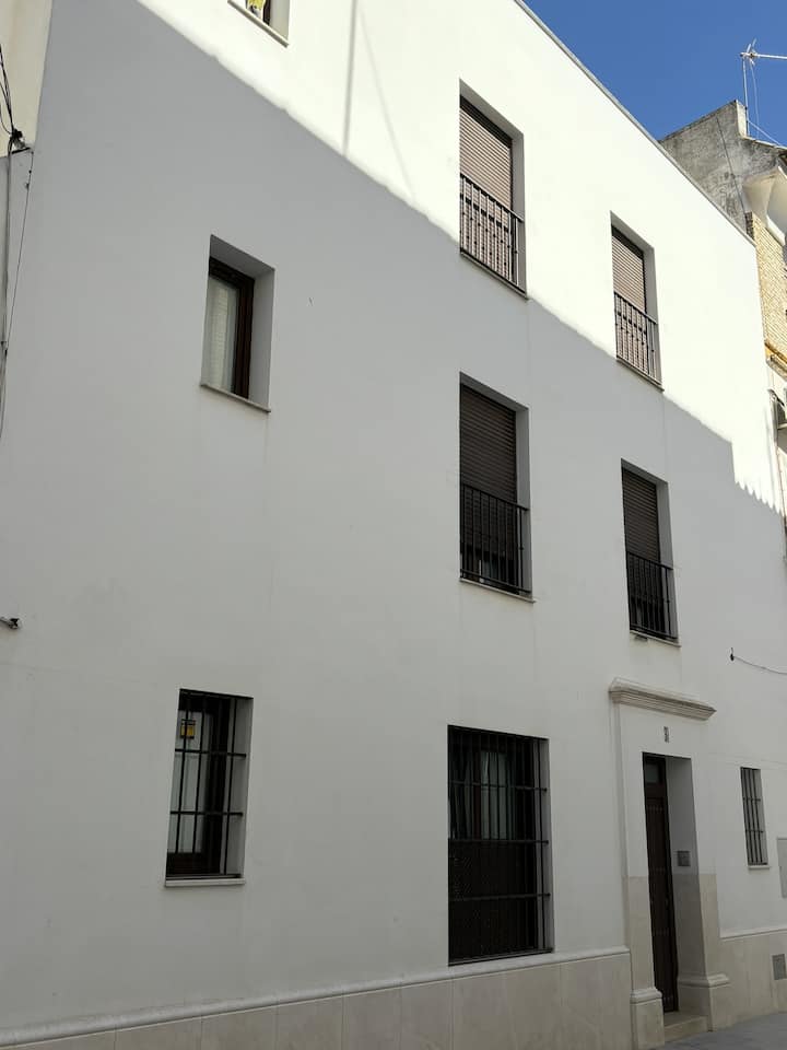 Casa Yaye Centro - Edificio Completo - La Carlota