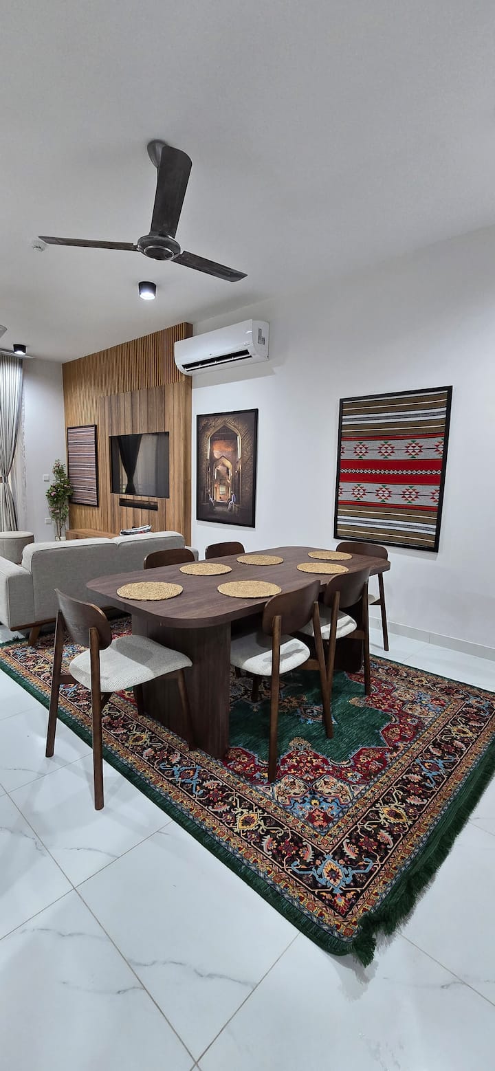 Omani Themed Modern Apartment - Salalah