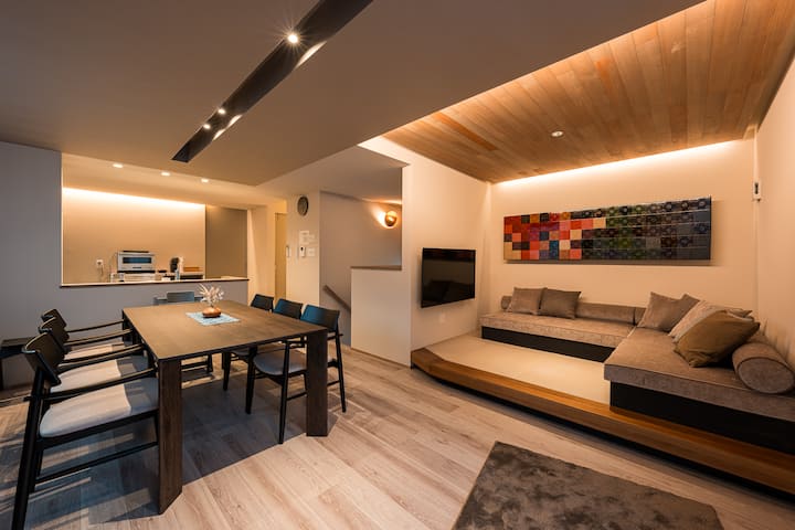 青森駅徒歩3分 一棟貸切110㎡ 最大8名 ねぶたと青森文化の宿 温泉徒歩1分 - Aomori