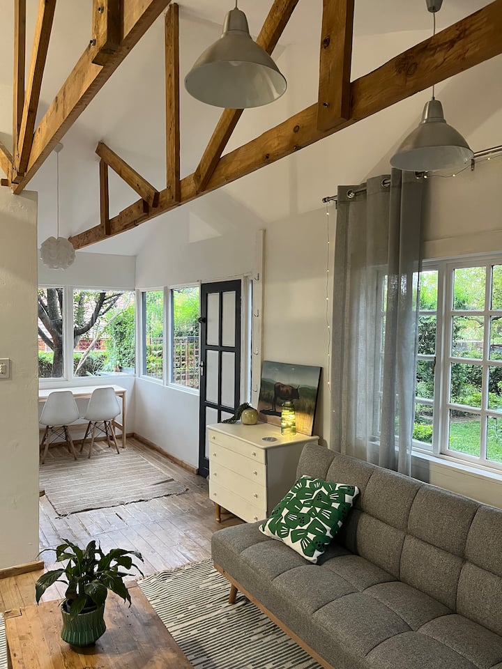 The Red Door Cottage - Pretoria