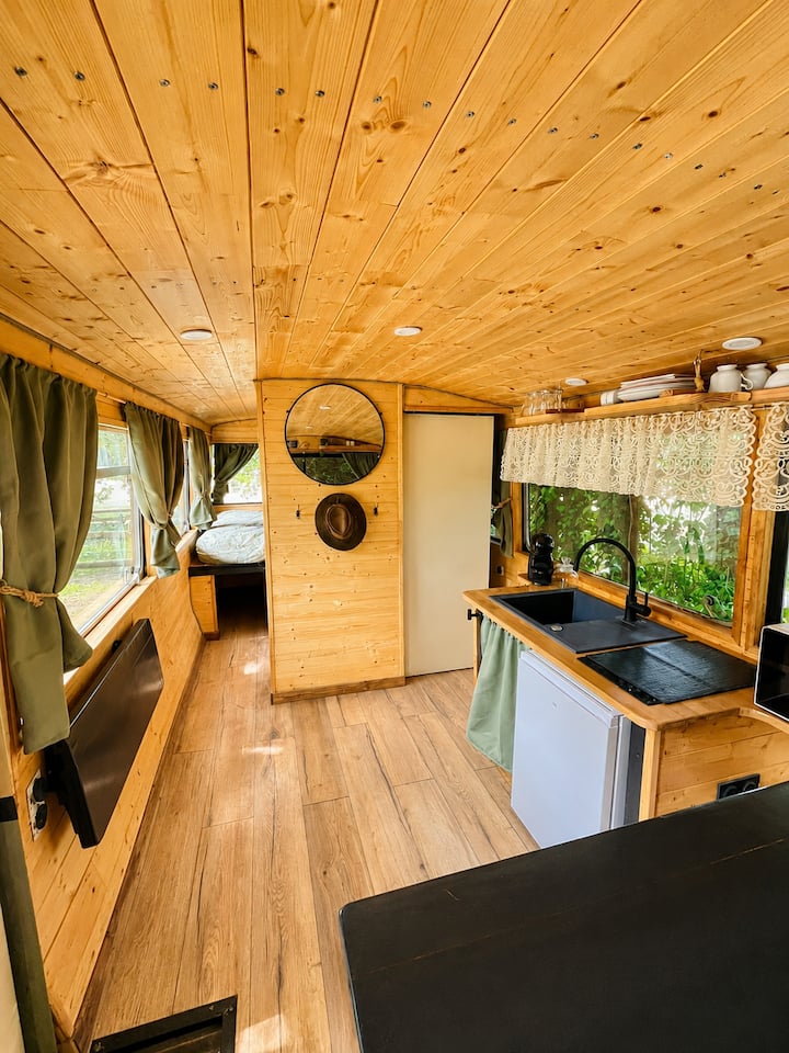 Tiny House - Bus Insolite Avec Escape Room - Poitiers