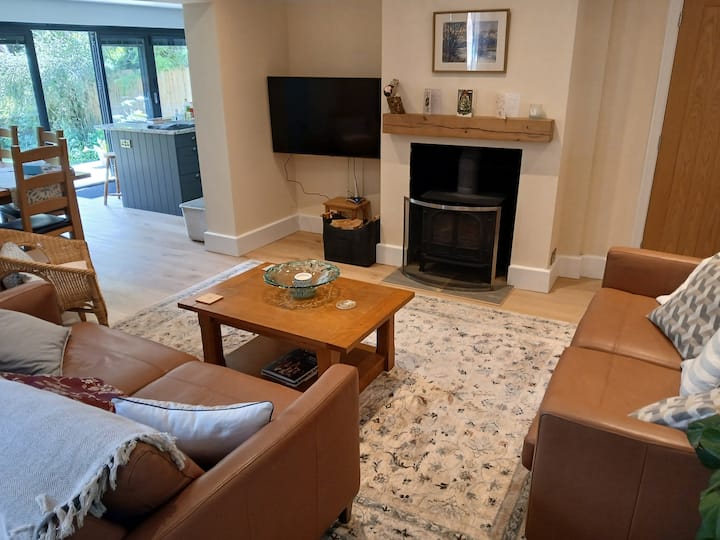 Spacious 3br Home With Garden & Parking - Southampton