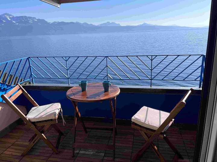 Attique Dans Une Villa Au Bord De L'eau - Lausanne