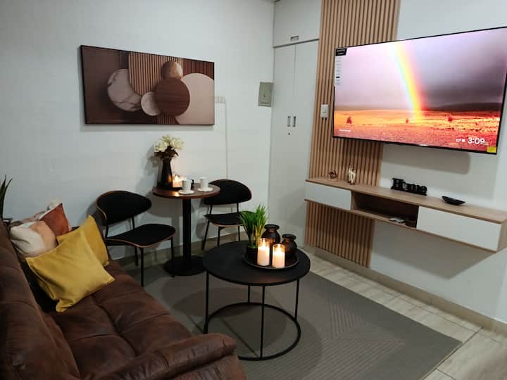 Moderno Depa Cerca Av. Bolognesi Con Smart Tv - Tacna