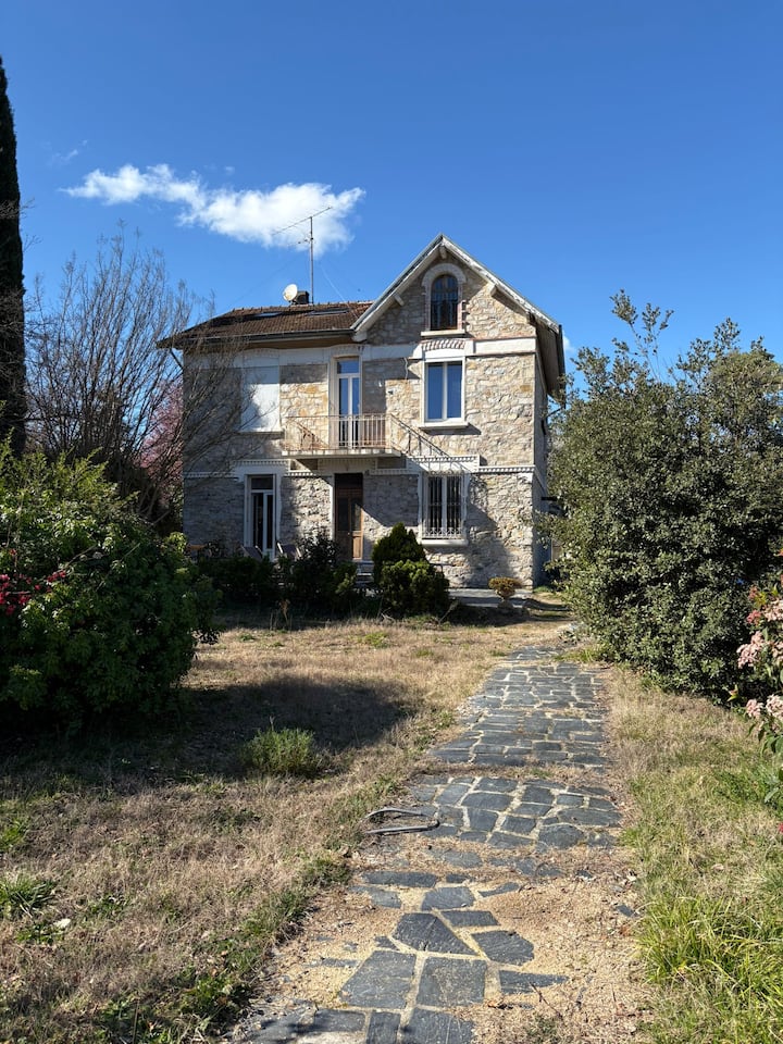 Maison Familiale Face Au Lac De Saint-ferréol - Revel