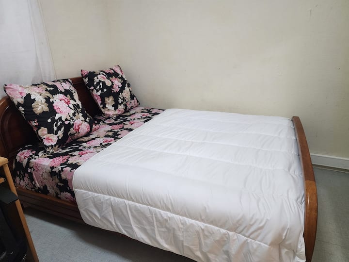 Chambre D'hôte Dans T4 Avec Espaces Commun Partagé - Besançon