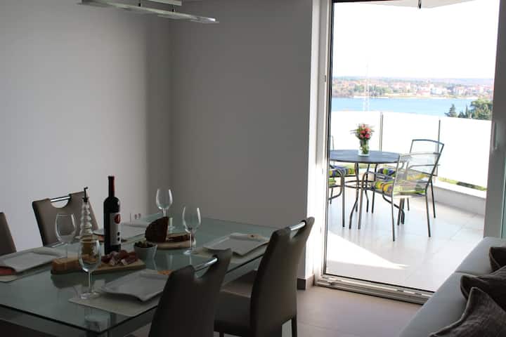Apartmenthaus Uwe - Apartman S Pogledom Na More - Pješčana Uvala