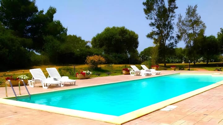 Grande Appartamento Con Terrazzo E Piscina - Alghero