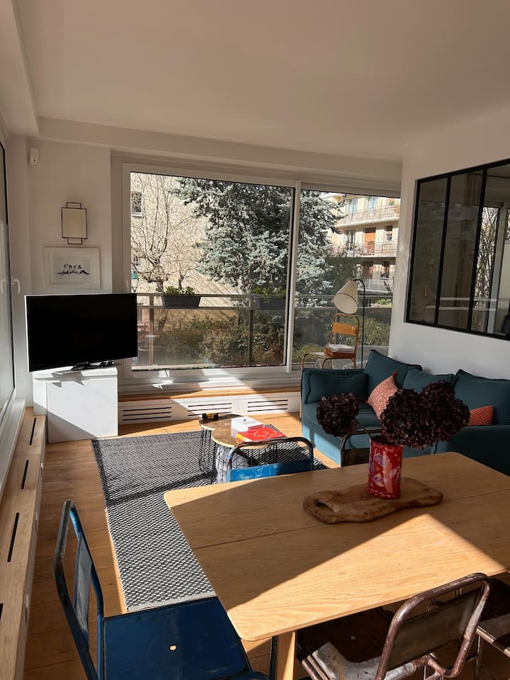 Calme & Lumineux - 2 Chambres, Grands Balcons - Neuilly-sur-Seine