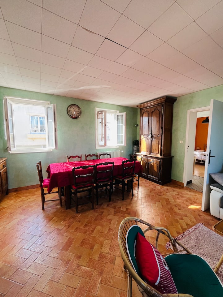 Appartement Plein Centre à 2 Pas De La Mer - Gouville-sur-Mer