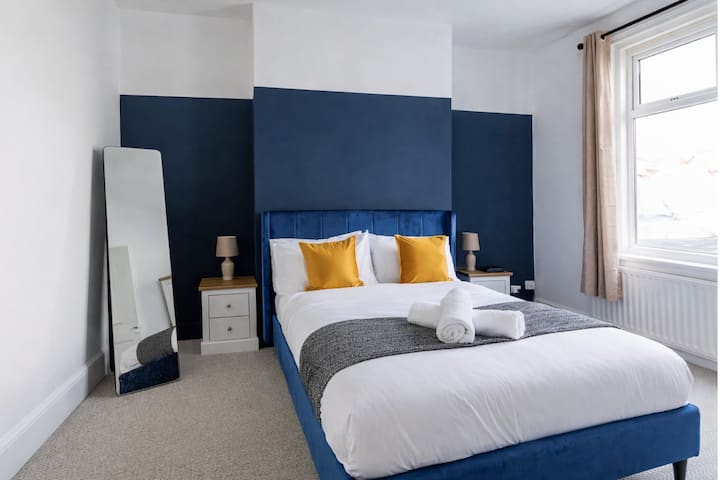 2 Bedroom With Long Stay Discount - Tynemouth