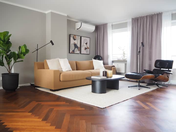 2br Luxury Apt · Schwabing · Victoria's Sanctuary - Munich