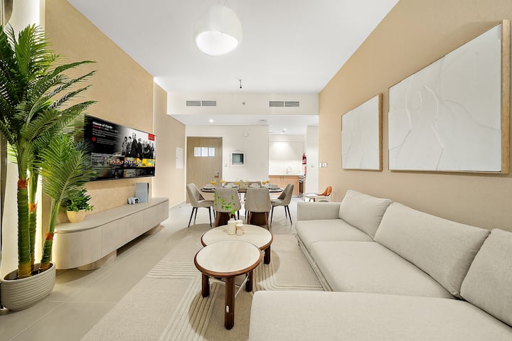 First Class | 2br | Modern Waterfront Living - Dubai