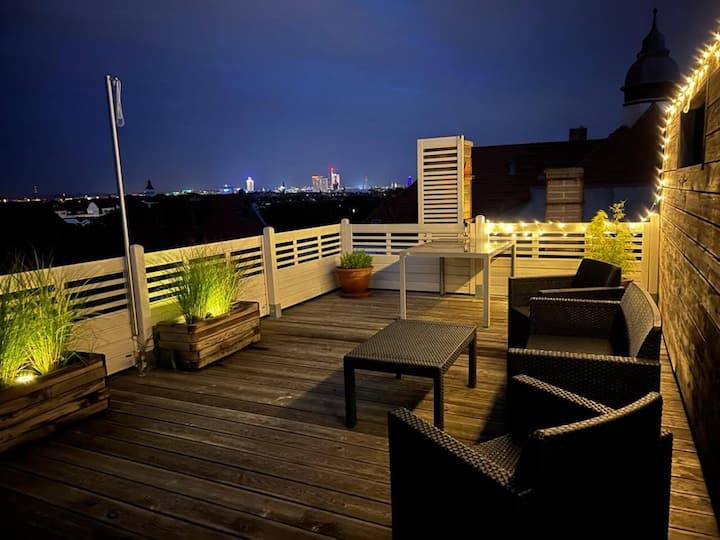 Anspruchsvolle
Turmwohnung Mit Toller Dachterrasse - Leipzig