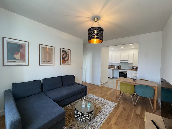 Cocon Cosy En Plein Cœur De Ville / Hec & Tecomah - Jouy-en-Josas