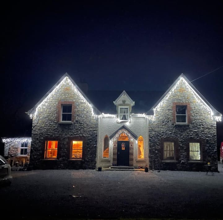 Sleeps 8 Trim Castle, Knightsbrook Guests& Groups - Trim