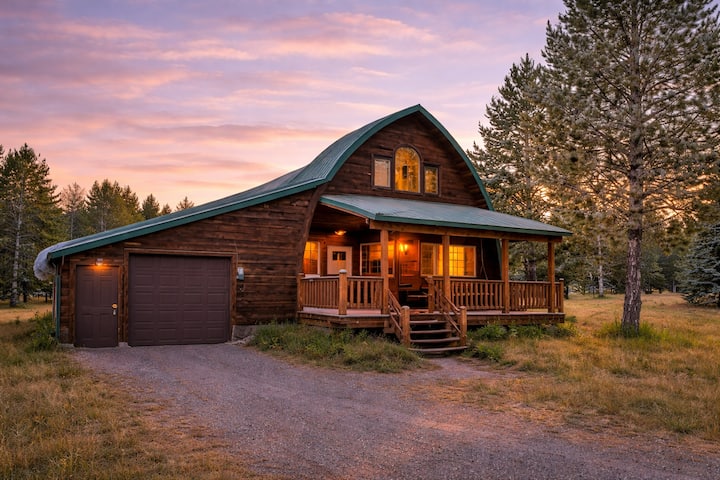 Everpine Retreat+hottub+wifi+ac - West Yellowstone, MT
