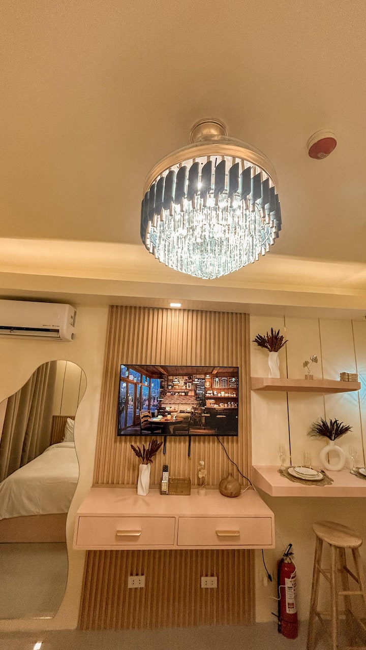 Soleia Suite-shore2 Mall Of Asia/elegant Apartment - Manila