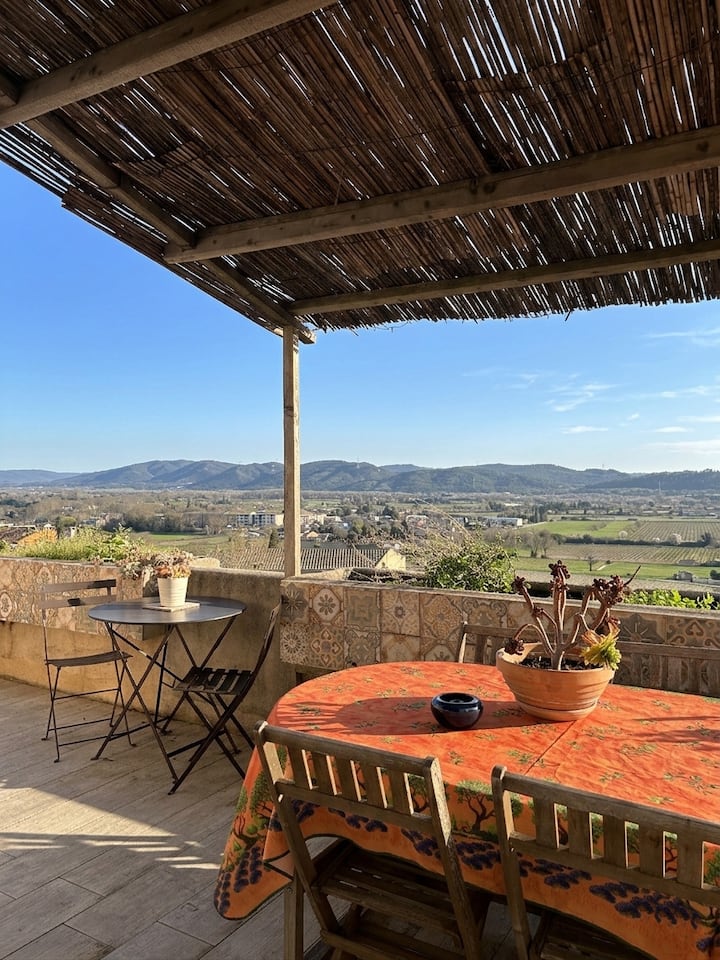 Appartement Maison De Village - Cadenet