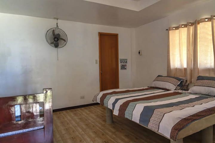 Hidden Shore Nipa Beach Hut - Sipalay