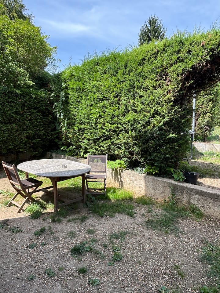 Maison Avec Jardin, Terrasse, Accès Rapide à Paris - Chatou