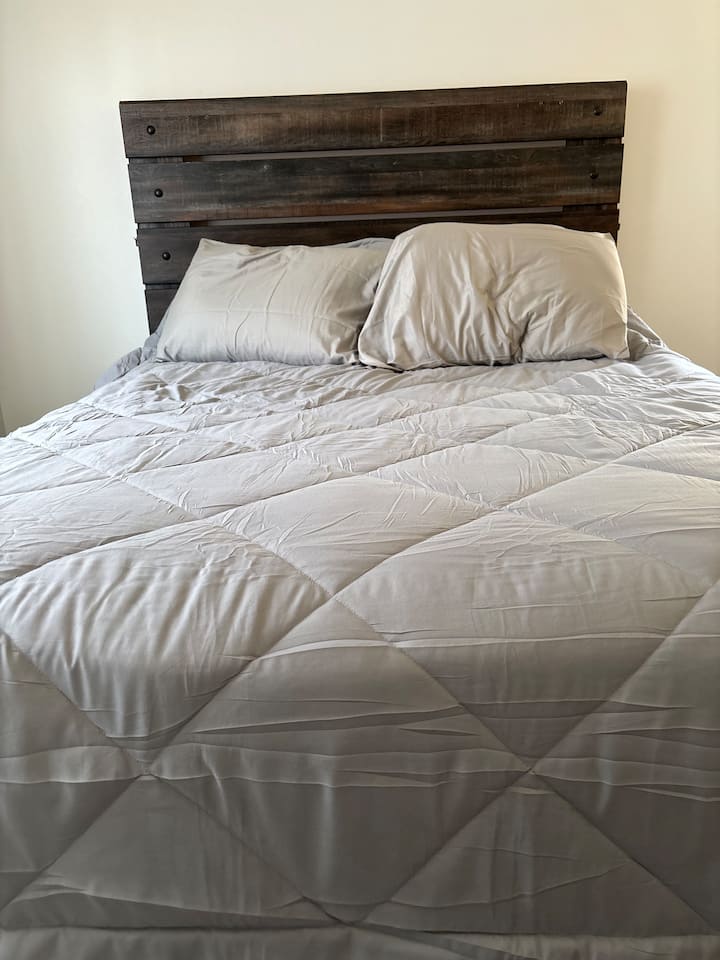 Most Of The Time Im Not Here. So Enjoy! - Mentor, OH