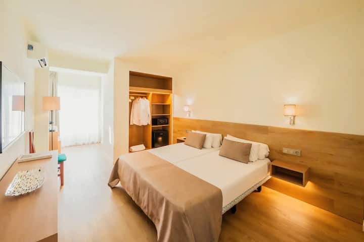 Habitación Doble Superior - 2 Camas - Mallorca